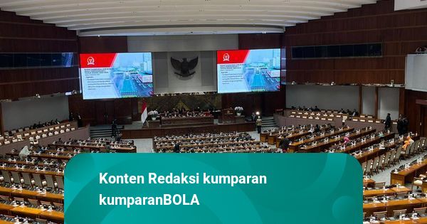 DPR Terima Surpres dari Jokowi soal Naturalisasi Nathan Tjoe-A-On & Jay Idzes | kumparan.com